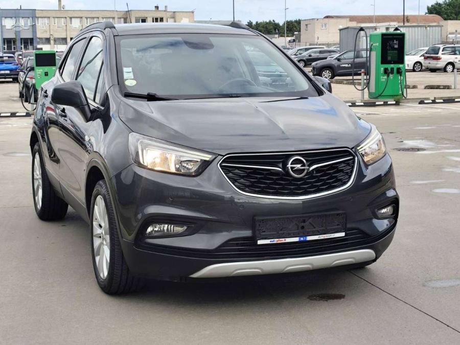 Grey Opel Mokka X 2018 in Siauliai, with an engine capacity of 1.60 L and mileage of 199 thousand km for 8300 €, photo 3 on AUTOMOTO.COM.LV