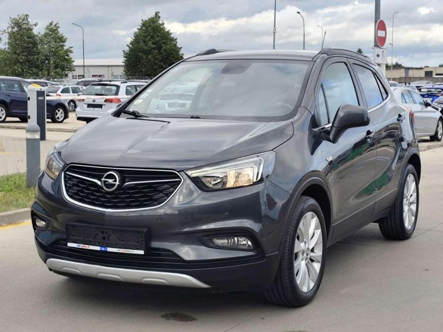Grey Opel Mokka X 2018 in Siauliai, with an engine capacity of 1.60 L and mileage of 199 thousand km for 8300 €, photo 5 on AUTOMOTO.COM.LV