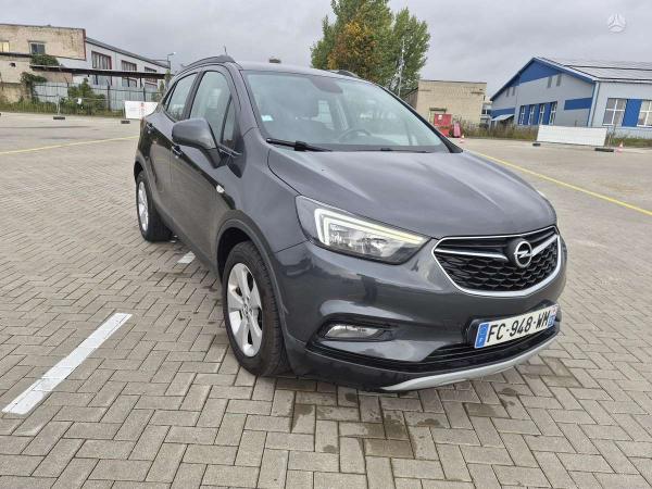 Grey Opel Mokka X 2018 in Taurage, with an engine capacity of 1.60 L and mileage of 210 thousand km for 5700 €, photo 3 on AUTOMOTO.COM.LV
