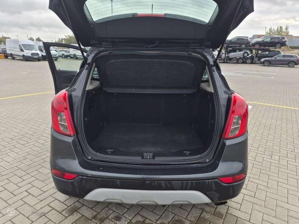 Grey Opel Mokka X 2018 in Taurage, with an engine capacity of 1.60 L and mileage of 210 thousand km for 5700 €, photo 10 on AUTOMOTO.COM.LV