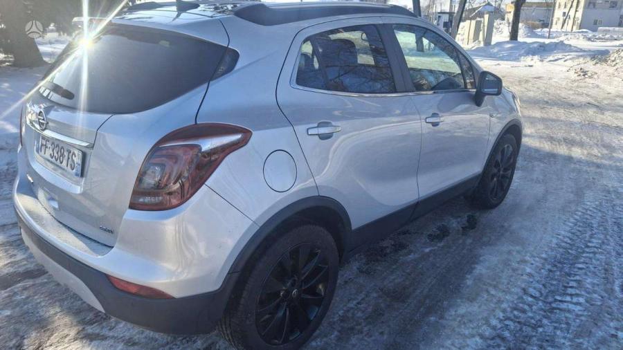 Grey Opel Mokka X 2019 in Taurage, with an engine capacity of 1.60 L and mileage of 208 thousand km for 8000 €, photo 9 on AUTOMOTO.COM.LV
