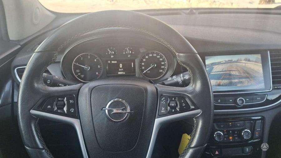 Grey Opel Mokka X 2019 in Taurage, with an engine capacity of 1.60 L and mileage of 208 thousand km for 8000 €, photo 19 on AUTOMOTO.COM.LV