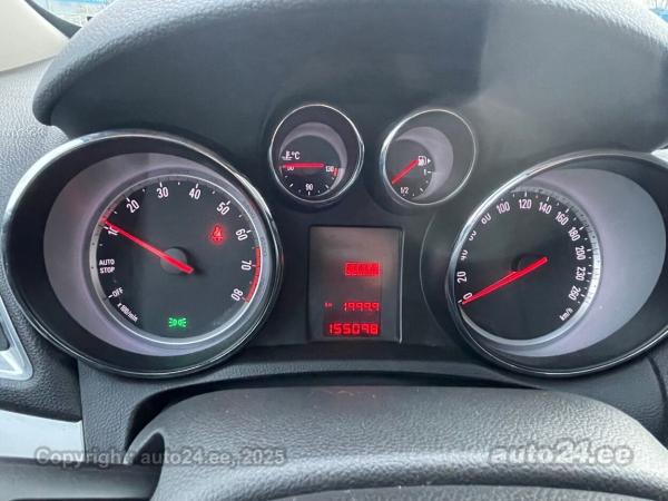 Grey Opel Mokka X 2013 in Tartu, with an engine capacity of 1.60 L and mileage of 156 thousand km for 7590 €, photo 11 on AUTOMOTO.COM.LV