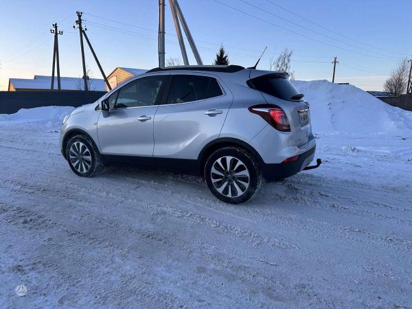 Grey Opel Mokka X 2019 in Taurage, with an engine capacity of 1.60 L and mileage of 126 thousand km for 8900 €, photo 8 on AUTOMOTO.COM.LV