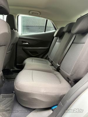 Pelēks Opel Mokka X 2019 Tallina, ar dzinēja tilpumu 1.40 L un nobraukumu 68 tūkst. km par 9990 €, foto 14 vietnē AUTOMOTO.COM.LV