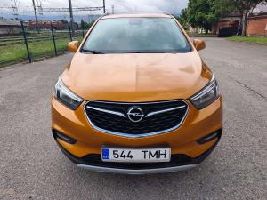 Orange Opel Mokka X 2016 in Siauliai, with an engine capacity of 1.40 L and mileage of 104 thousand km for 10600 €, photo 3 on AUTOMOTO.COM.LV