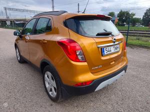 Orange Opel Mokka X 2016 in Siauliai, with an engine capacity of 1.40 L and mileage of 104 thousand km for 10600 €, photo 7 on AUTOMOTO.COM.LV
