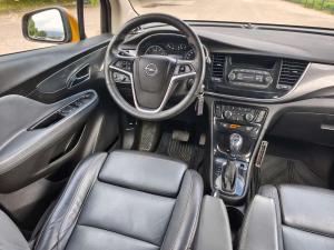 Orange Opel Mokka X 2016 in Siauliai, with an engine capacity of 1.40 L and mileage of 104 thousand km for 10600 €, photo 11 on AUTOMOTO.COM.LV