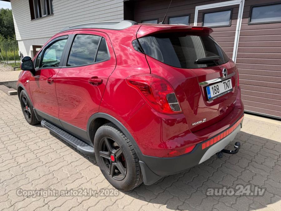 Red Opel Mokka X 2019 in Voru, with an engine capacity of 1.40 L and mileage of 29 thousand km for 10900 €, photo 3 on AUTOMOTO.COM.LV