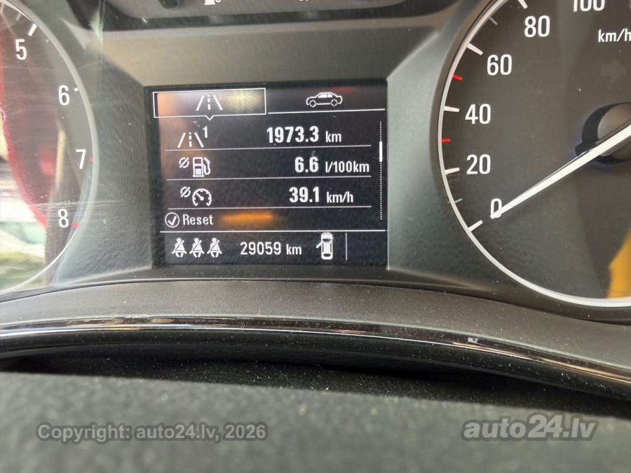 Red Opel Mokka X 2019 in Voru, with an engine capacity of 1.40 L and mileage of 29 thousand km for 10900 €, photo 7 on AUTOMOTO.COM.LV