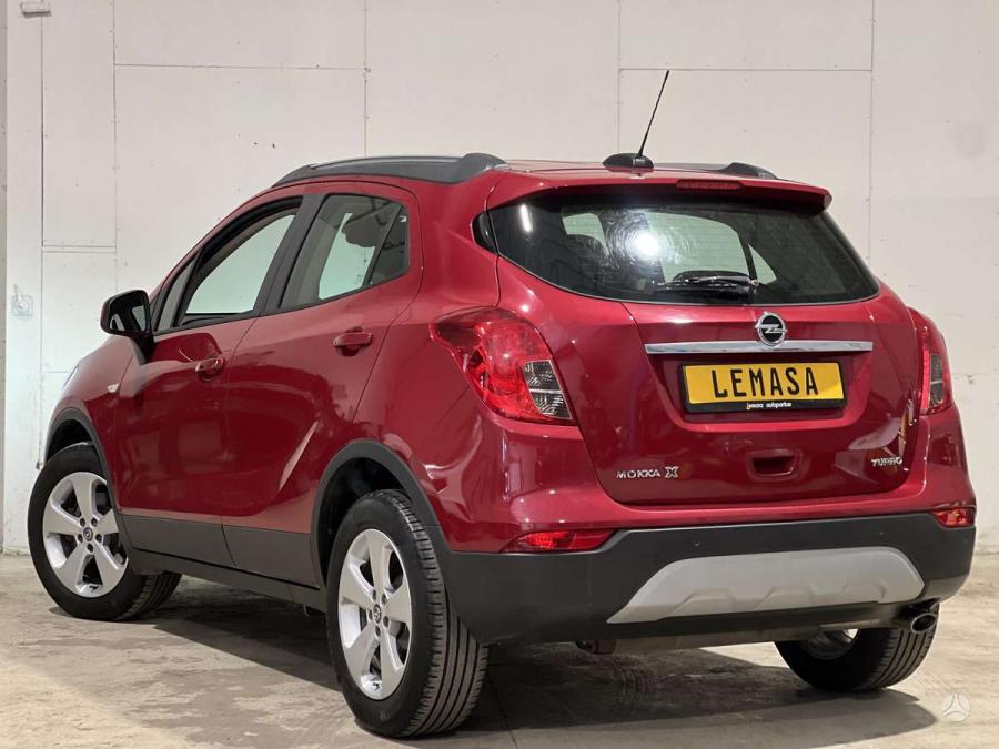 Red Opel Mokka X 2017 in Klaipeda, with an engine capacity of 1.36 L and mileage of 87 thousand km for 9500 €, photo 19 on AUTOMOTO.COM.LV