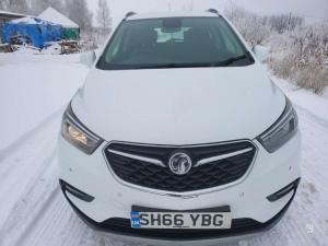 White Opel Mokka X 2016 in Kaunas, with an engine capacity of 1.40 L and mileage of 110 thousand km for 2399 €, photo 3 on AUTOMOTO.COM.LV
