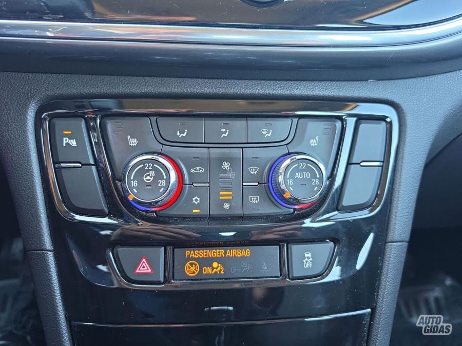 Balts Opel Mokka X 2016 Klaipėda, ar dzinēja tilpumu 1.40 L un nobraukumu 145 tūkst. km par 10500 €, foto 22 vietnē AUTOMOTO.COM.LV