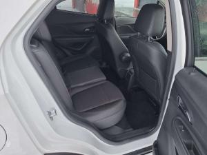 White Opel Mokka X 2017 in Ukmerge, with an engine capacity of 1.40 L and mileage of 137 thousand km for 10950 €, photo 11 on AUTOMOTO.COM.LV