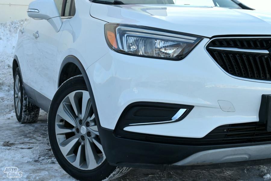 White Opel Mokka X 2017 in Kretinga, with an engine capacity of 1.40 L and mileage of 122 thousand km for 9499 €, photo 6 on AUTOMOTO.COM.LV