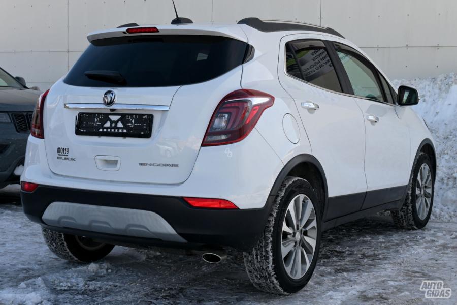 White Opel Mokka X 2017 in Kretinga, with an engine capacity of 1.40 L and mileage of 122 thousand km for 9499 €, photo 7 on AUTOMOTO.COM.LV