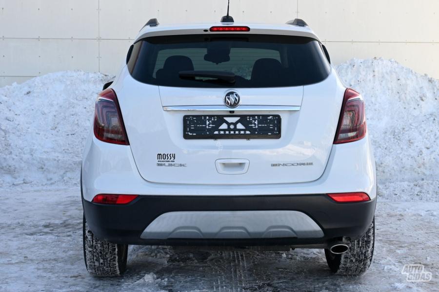 White Opel Mokka X 2017 in Kretinga, with an engine capacity of 1.40 L and mileage of 122 thousand km for 9499 €, photo 8 on AUTOMOTO.COM.LV