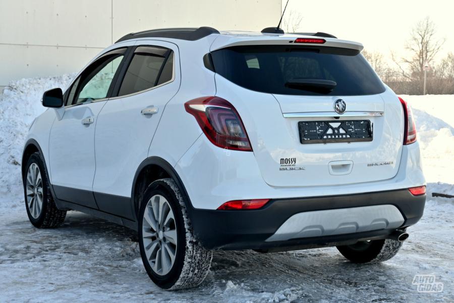 White Opel Mokka X 2017 in Kretinga, with an engine capacity of 1.40 L and mileage of 122 thousand km for 9499 €, photo 9 on AUTOMOTO.COM.LV