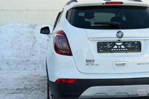 White Opel Mokka X 2017 in Kretinga, with an engine capacity of 1.40 L and mileage of 122 thousand km for 9499 €, photo 10 on AUTOMOTO.COM.LV