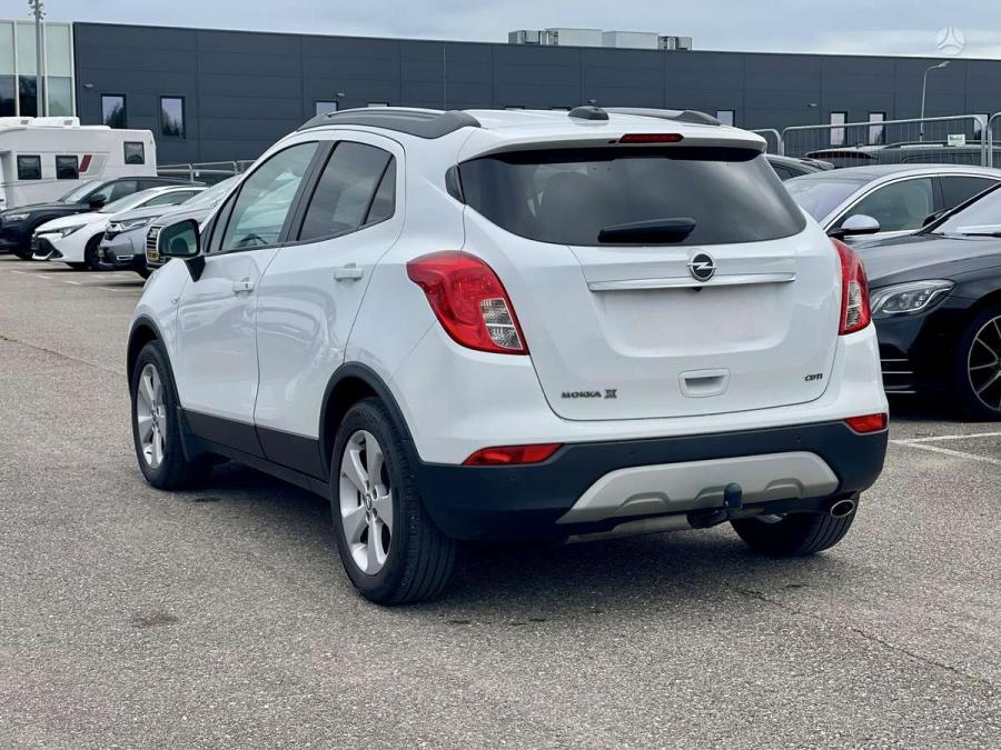 Balts Opel Mokka X 2017 Viļņa, ar dzinēja tilpumu 1.60 L un nobraukumu 250 tūkst. km par 6500 €, foto 3 vietnē AUTOMOTO.COM.LV