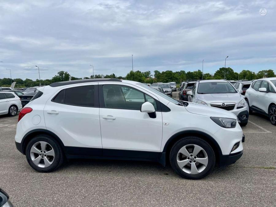 Balts Opel Mokka X 2017 Viļņa, ar dzinēja tilpumu 1.60 L un nobraukumu 250 tūkst. km par 6500 €, foto 8 vietnē AUTOMOTO.COM.LV