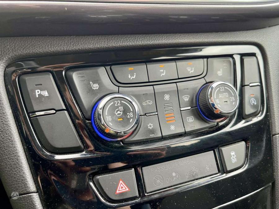 Balts Opel Mokka X 2017 Viļņa, ar dzinēja tilpumu 1.60 L un nobraukumu 250 tūkst. km par 6500 €, foto 16 vietnē AUTOMOTO.COM.LV