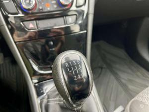 Balts Opel Mokka X 2017 Viļņa, ar dzinēja tilpumu 1.60 L un nobraukumu 250 tūkst. km par 6500 €, foto 17 vietnē AUTOMOTO.COM.LV