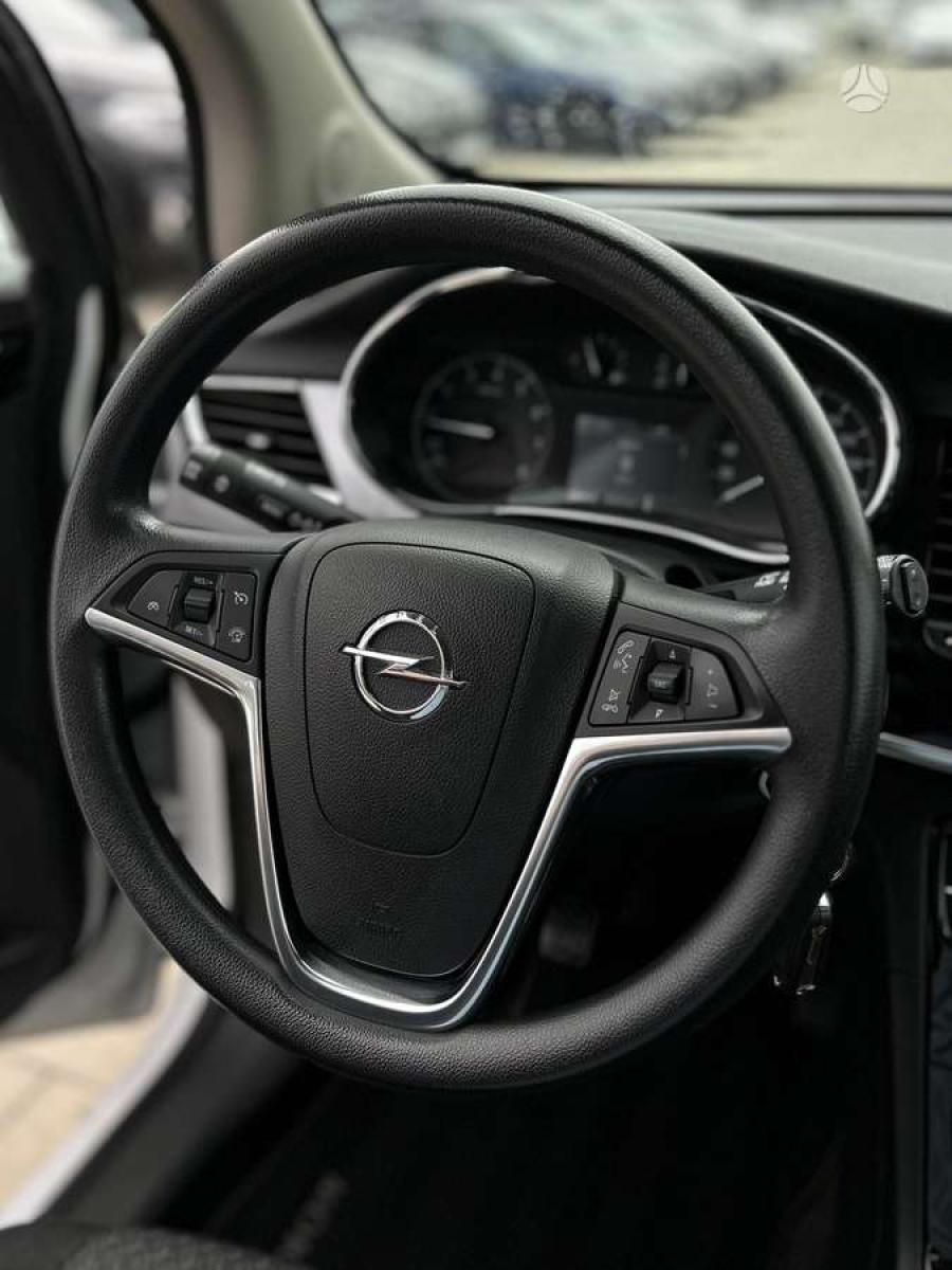 Balts Opel Mokka X 2017 Kauņa, ar dzinēja tilpumu 1.60 L un nobraukumu 90 tūkst. km par 9450 €, foto 19 vietnē AUTOMOTO.COM.LV
