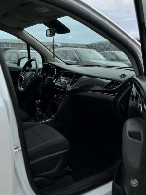 Balts Opel Mokka X 2017 Kauņa, ar dzinēja tilpumu 1.60 L un nobraukumu 90 tūkst. km par 9450 €, foto 21 vietnē AUTOMOTO.COM.LV