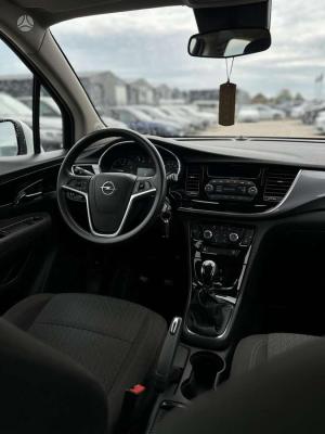 Balts Opel Mokka X 2017 Kauņa, ar dzinēja tilpumu 1.60 L un nobraukumu 90 tūkst. km par 9450 €, foto 22 vietnē AUTOMOTO.COM.LV