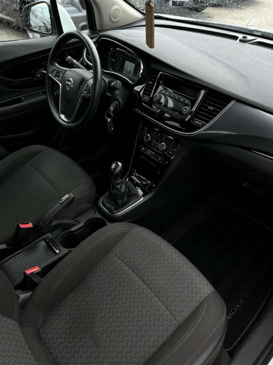 Balts Opel Mokka X 2017 Kauņa, ar dzinēja tilpumu 1.60 L un nobraukumu 90 tūkst. km par 9450 €, foto 25 vietnē AUTOMOTO.COM.LV