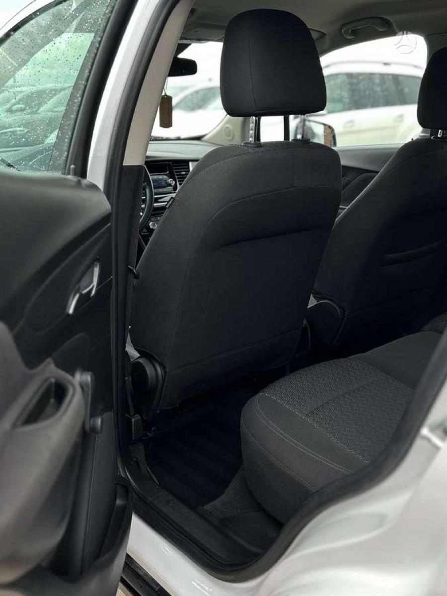 Balts Opel Mokka X 2017 Kauņa, ar dzinēja tilpumu 1.60 L un nobraukumu 90 tūkst. km par 9450 €, foto 33 vietnē AUTOMOTO.COM.LV