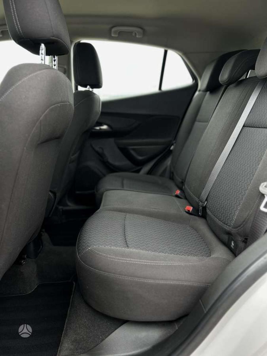 Balts Opel Mokka X 2017 Kauņa, ar dzinēja tilpumu 1.60 L un nobraukumu 90 tūkst. km par 9450 €, foto 34 vietnē AUTOMOTO.COM.LV