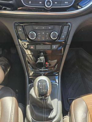 Balts Opel Mokka X 2017 Tauragė, ar dzinēja tilpumu 1.60 L un nobraukumu 152 tūkst. km par 8500 €, foto 18 vietnē AUTOMOTO.COM.LV