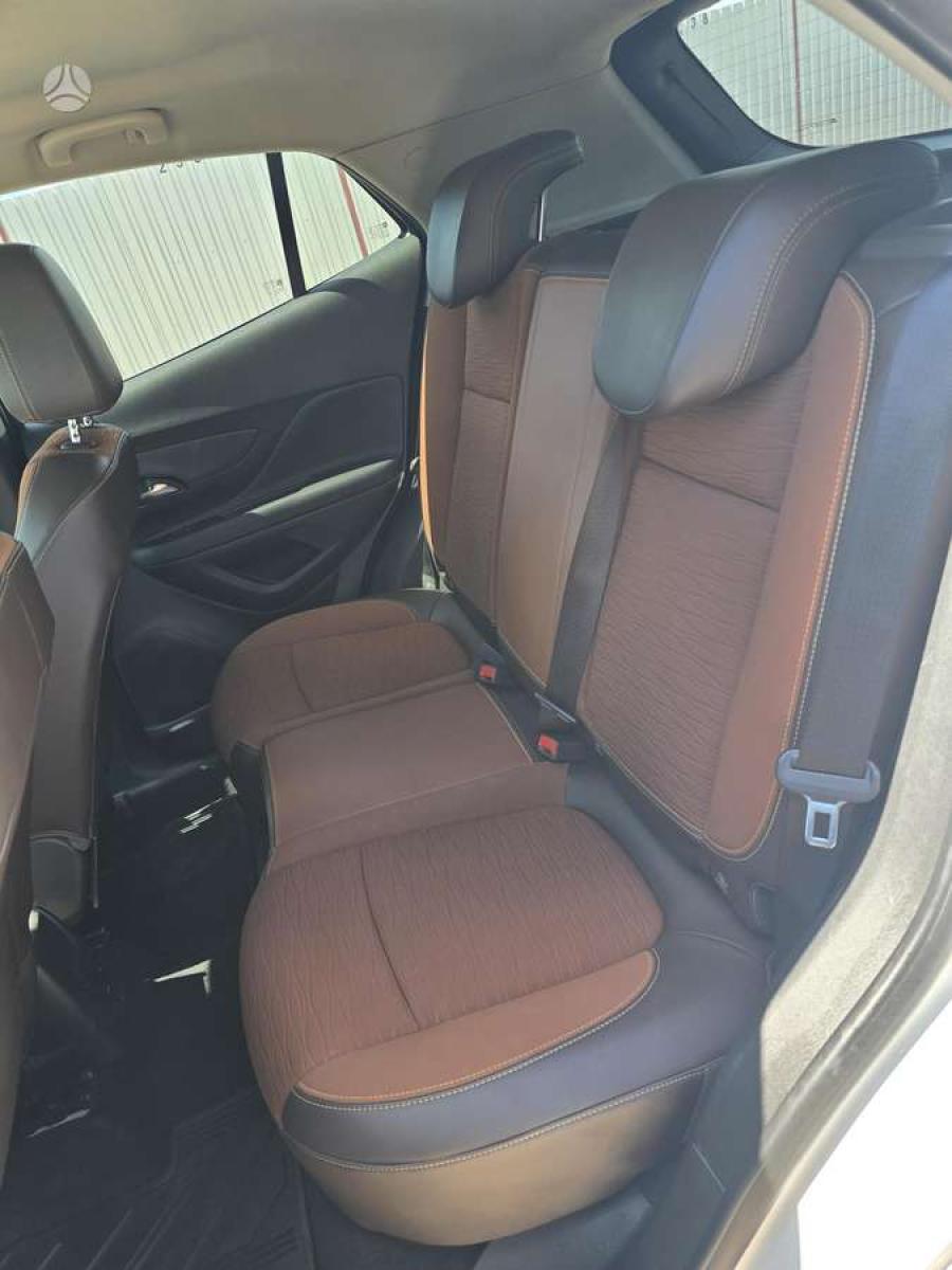 Balts Opel Mokka X 2017 Tauragė, ar dzinēja tilpumu 1.60 L un nobraukumu 152 tūkst. km par 8500 €, foto 24 vietnē AUTOMOTO.COM.LV