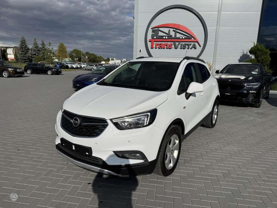 White Opel Mokka X 2017 in Telschi, with an engine capacity of 1.60 L and mileage of 166 thousand km for 7800 €, photo 1 on AUTOMOTO.COM.LV