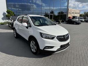 White Opel Mokka X 2017 in Telschi, with an engine capacity of 1.60 L and mileage of 166 thousand km for 7800 €, photo 10 on AUTOMOTO.COM.LV