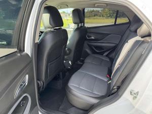 White Opel Mokka X 2017 in Telschi, with an engine capacity of 1.60 L and mileage of 166 thousand km for 7800 €, photo 19 on AUTOMOTO.COM.LV