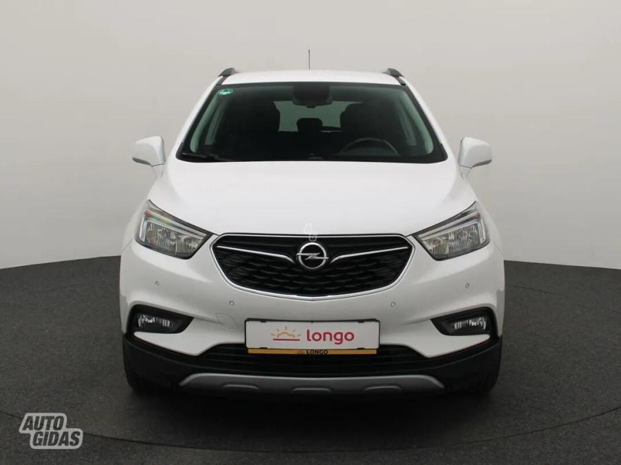 White Opel Mokka X 2018 in Vilnius, with an engine capacity of 1.60 L and mileage of 154 thousand km for 10999 €, photo 4 on AUTOMOTO.COM.LV