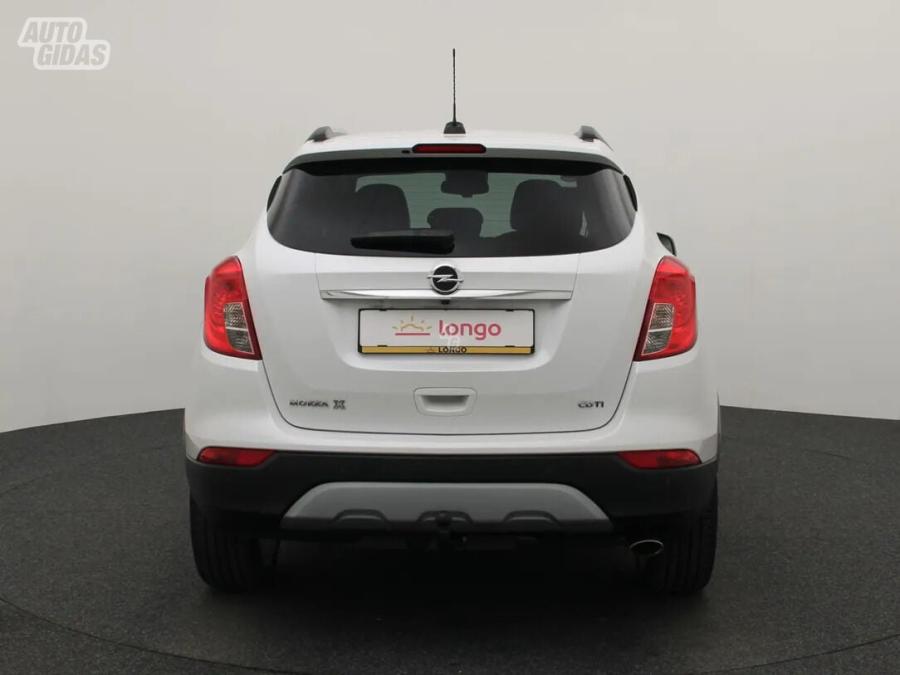White Opel Mokka X 2018 in Vilnius, with an engine capacity of 1.60 L and mileage of 154 thousand km for 10999 €, photo 6 on AUTOMOTO.COM.LV