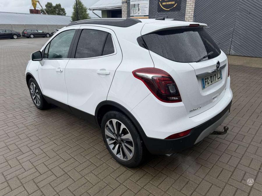 Balts Opel Mokka X 2018 Tauragė, ar dzinēja tilpumu 1.60 L un nobraukumu 82 tūkst. km par 9500 €, foto 8 vietnē AUTOMOTO.COM.LV