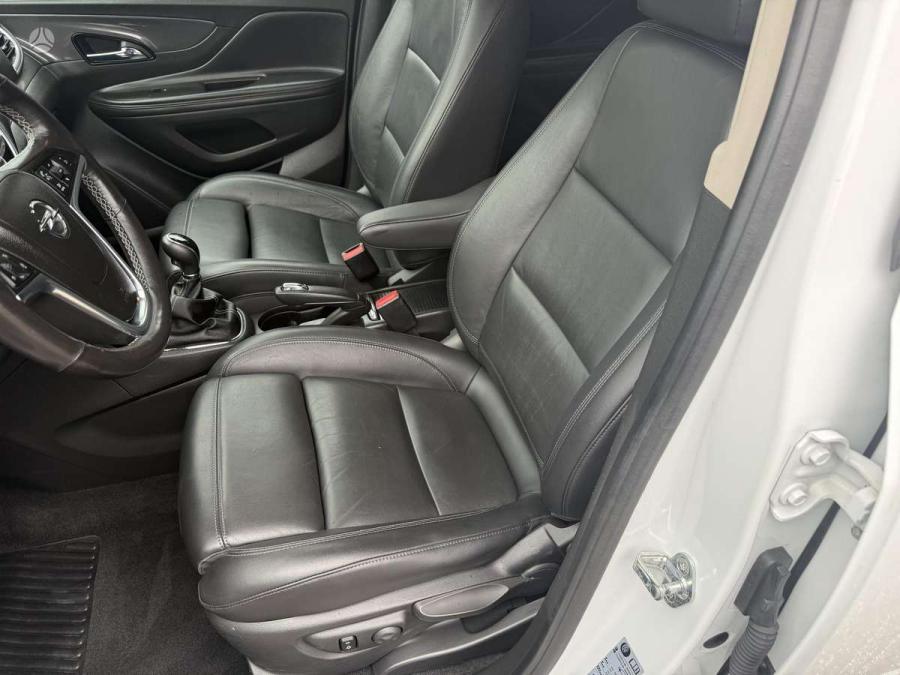 Balts Opel Mokka X 2018 Tauragė, ar dzinēja tilpumu 1.60 L un nobraukumu 82 tūkst. km par 9500 €, foto 12 vietnē AUTOMOTO.COM.LV