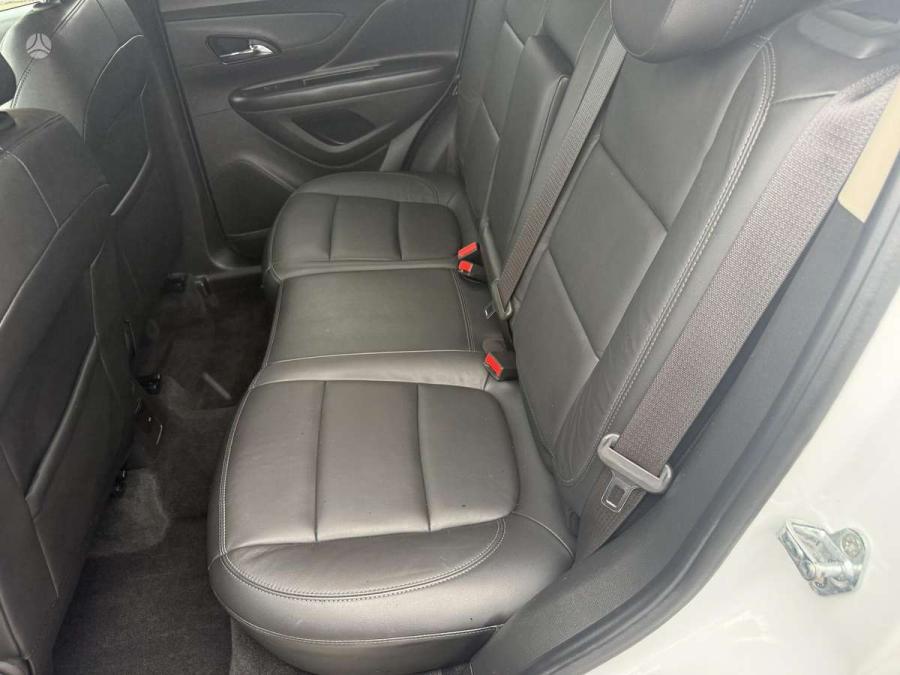Balts Opel Mokka X 2018 Tauragė, ar dzinēja tilpumu 1.60 L un nobraukumu 82 tūkst. km par 9500 €, foto 21 vietnē AUTOMOTO.COM.LV
