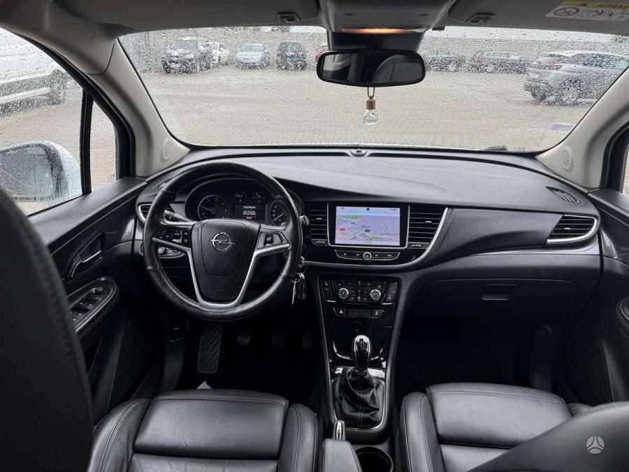 Balts Opel Mokka X 2018 Tauragė, ar dzinēja tilpumu 1.60 L un nobraukumu 82 tūkst. km par 9500 €, foto 27 vietnē AUTOMOTO.COM.LV