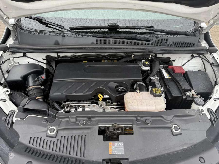 Balts Opel Mokka X 2018 Tauragė, ar dzinēja tilpumu 1.60 L un nobraukumu 82 tūkst. km par 9500 €, foto 29 vietnē AUTOMOTO.COM.LV