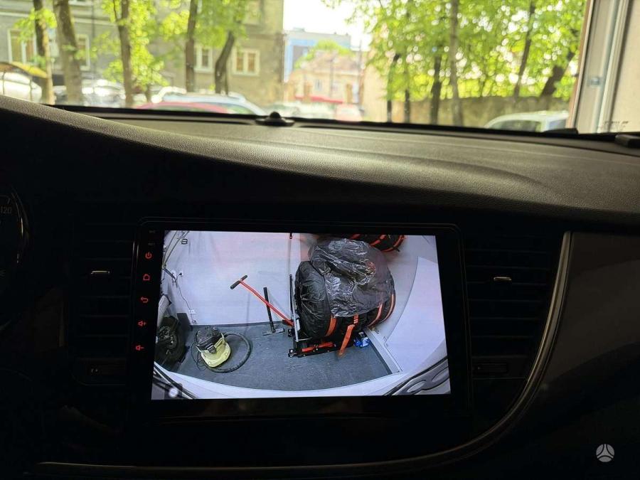 Белый Опель Мокка X 2018 в Вильнюс, объемом двигателя 1.36 л и пробегом 51 тыс. км за 10200 €, фото 14 на AUTOMOTO.COM.LV