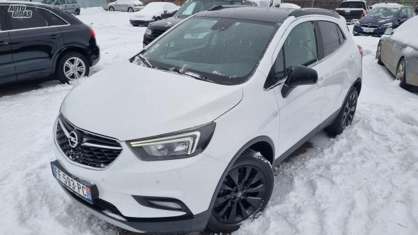 White Opel Mokka X 2019 in Siauliai, with an engine capacity of 1.60 L and mileage of 190 thousand km for 9000 €, photo 2 on AUTOMOTO.COM.LV