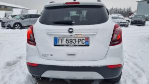 White Opel Mokka X 2019 in Siauliai, with an engine capacity of 1.60 L and mileage of 190 thousand km for 9000 €, photo 10 on AUTOMOTO.COM.LV