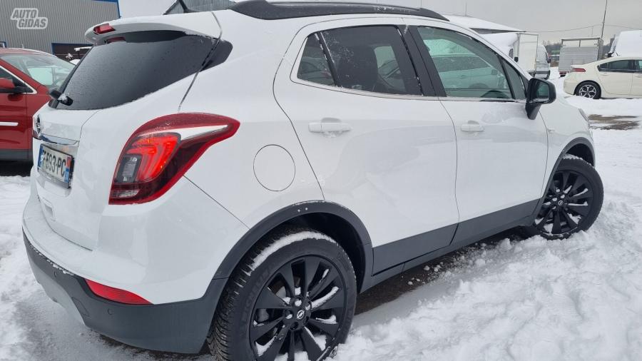 White Opel Mokka X 2019 in Siauliai, with an engine capacity of 1.60 L and mileage of 190 thousand km for 9000 €, photo 11 on AUTOMOTO.COM.LV