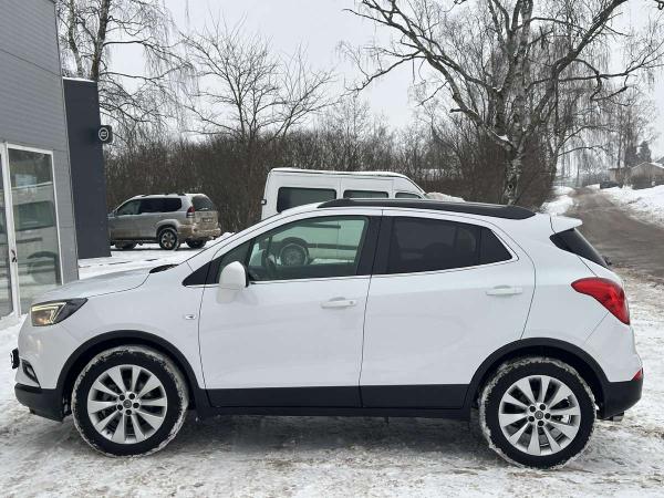 White Opel Mokka X 2019 in Utena, with an engine capacity of 1.60 L and mileage of 123 thousand km for 8950 €, photo 9 on AUTOMOTO.COM.LV
